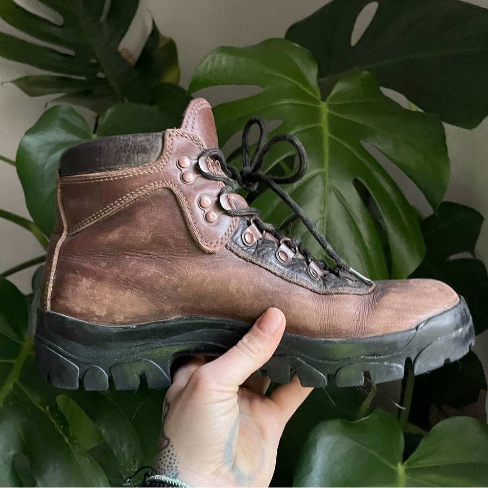Vintage Danner Hiking Boots - Gem
